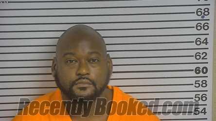 Recent Booking / Mugshot for RODRICK FRELIX in Forrest County, Mississippi