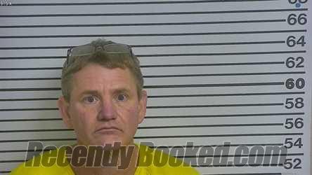 Recent Booking / Mugshot for Samuel Earl Easterling in Forrest County ...