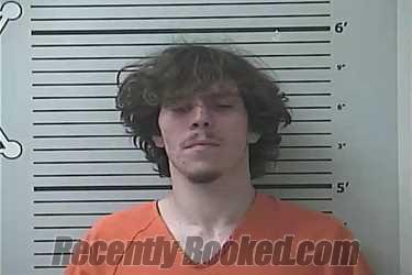 Recent Booking / Mugshot for CHANDLER DANIEL LADNER in Hancock County ...