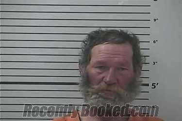 Recent Booking / Mugshot for EDWARD ALLEN CARVER in Hancock County ...