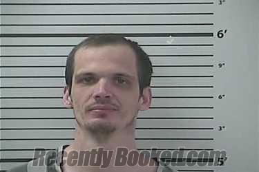 Recent Booking / Mugshot for TRAE PATRICK HOOTEN in Hancock County ...