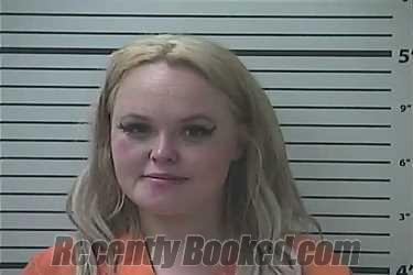 Recent Booking / Mugshot for VICTORIA MARIE STOLTZ in Hancock County ...
