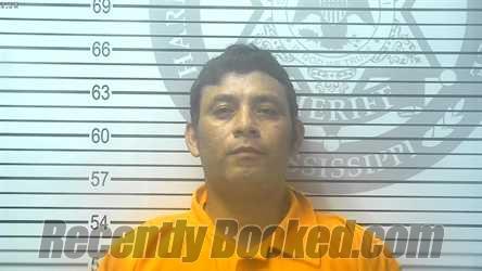 Recent Booking / Mugshot for VICTOR RAON SUAZO-SARAVIA in Harrison ...