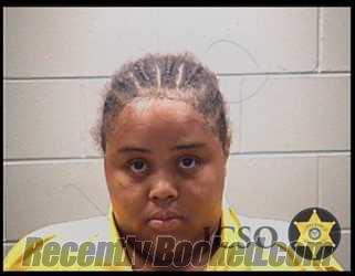 Recent Booking / Mugshot for JANAY BRUNETTA WARD in Jackson County ...