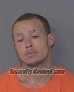 Recent Booking / Mugshot for ELLIOTTE LEE LOWERY in Union County, North ...