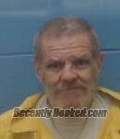 Recent Booking / Mugshot for MICHAEL J WHITAKER in Kemper County ...