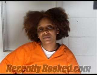 Recent Booking / Mugshot for TAVARRIA NASHAE CARTER in Lowndes County ...