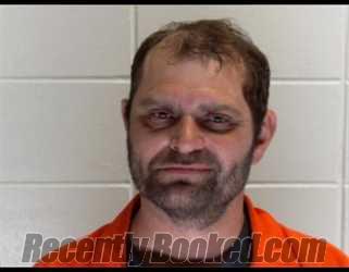 Recent Booking / Mugshot for BOBBY WAYNE HIGGINS in Lowndes County ...