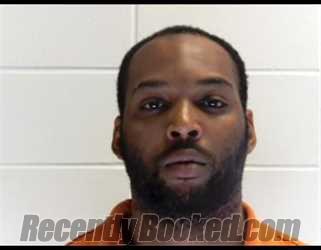 Recent Booking / Mugshot for TYLER LASHUN SWANIGAN in Lowndes County ...