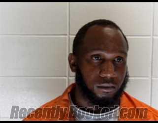 Recent Booking / Mugshot for EMMANUEL LEDREW HARRISON in Lowndes County ...