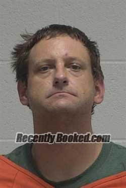 Recent Booking / Mugshot for MILFORD DWAIN HOLLOWELL in Wayne County ...
