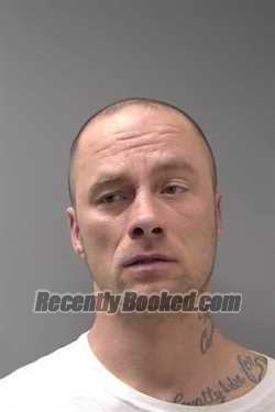 Recent Booking / Mugshot for BRADLEY WAYNE PERRY in Buchanan County ...