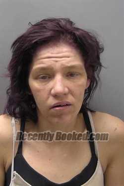 Recent Booking / Mugshot for KELSIE MARIE WALKER in Buchanan County ...