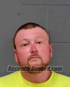Recent Booking / Mugshot for Nicholas Ryan Earhart in Callaway County ...