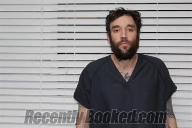 Recent Booking / Mugshot for BRADLEY ALAN PRYER in Christian County ...