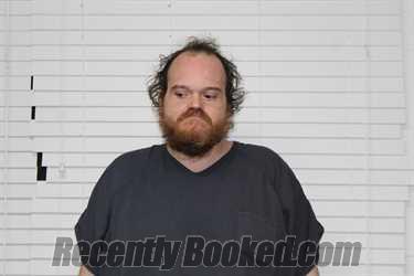 Recent Booking / Mugshot for JESSE ALLEN PARROTT in Christian County ...