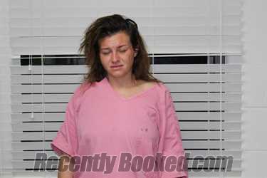 Recent Booking / Mugshot for MASHALA RASHELL SMITH in Christian County ...