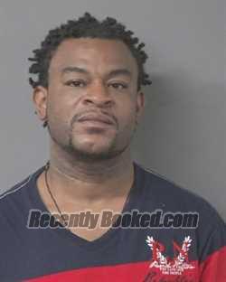 Recent Booking / Mugshot for KEREGGINAL HIKEEM BARNES in Wilson County ...