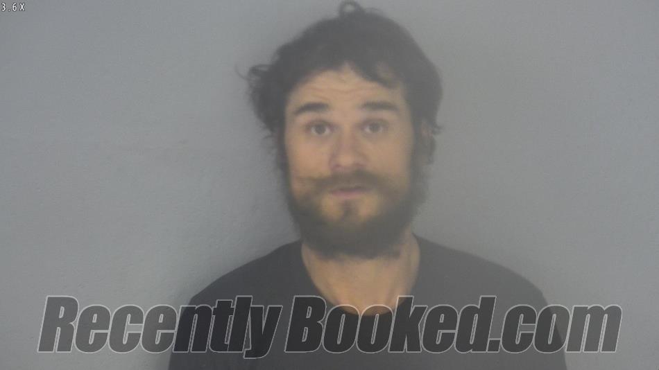 Recent Booking / Mugshot for FRANK ROBERT CASTEEL in Greene County ...