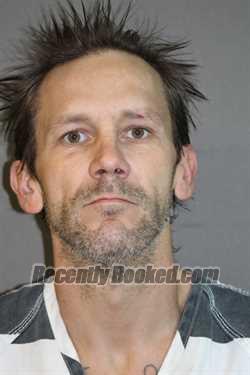 Recent Booking / Mugshot for JEREMY DONALD HAMILTON in Grundy County ...