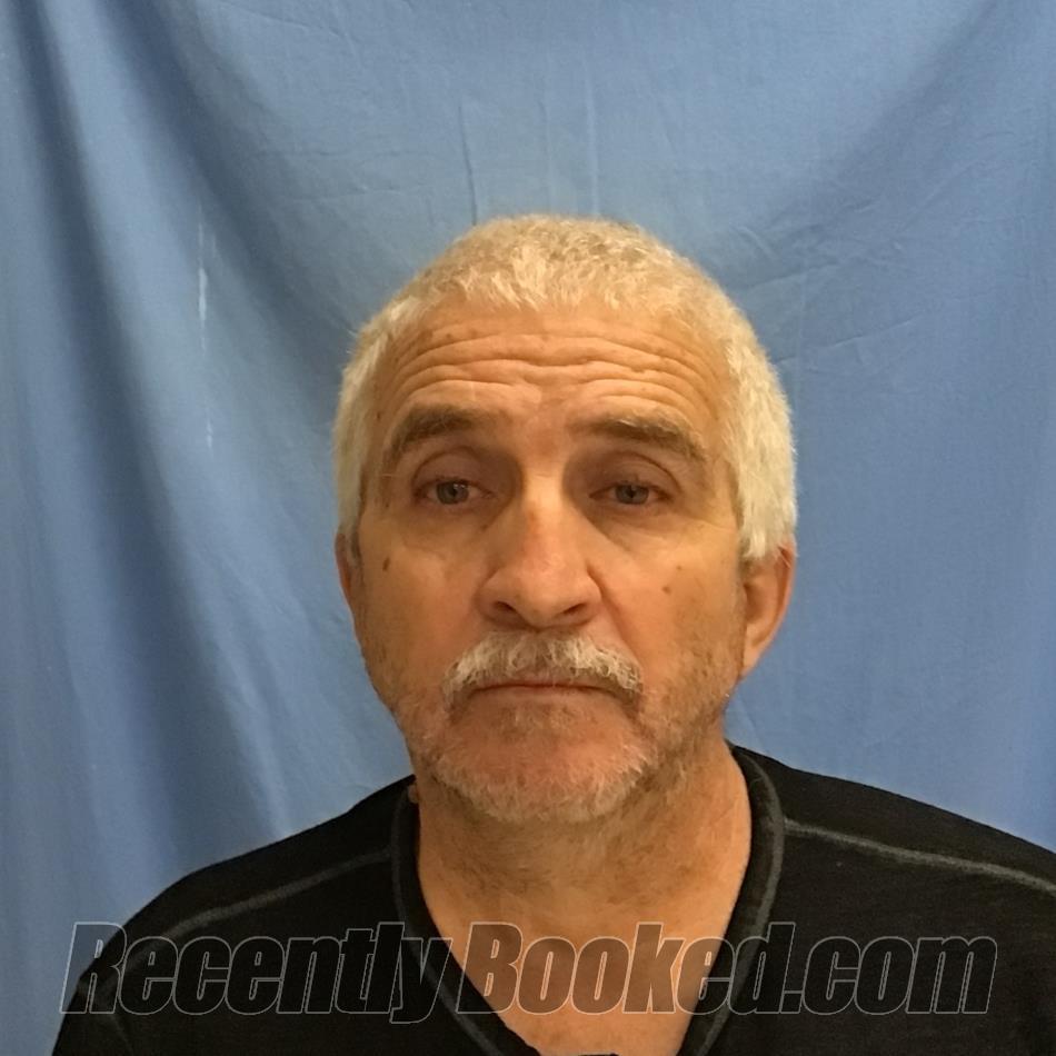 Recent Booking / Mugshot for MARK ALAN FIELDER in Henry County, Missouri