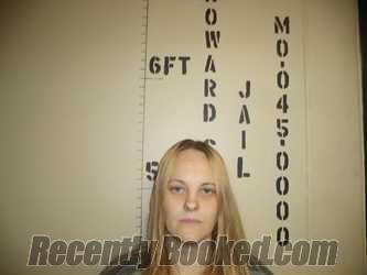 Recent Booking / Mugshot for JENNIFER NICOLE TOPPER in Howard County ...