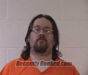 Recent Booking / Mugshot for STEVEN ALEX HOLLIFIELD in Yancey County ...