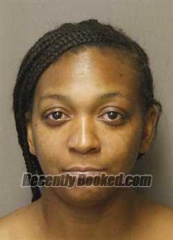 Recent Booking / Mugshot for ANTIONETTE SHANTA SMITH in Perry County ...