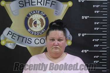 Recent Booking / Mugshot for TARA DAVIS in Pettis County, Missouri
