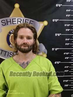 Recent Booking / Mugshot for TRAVIS LAWSON in Pettis County, Missouri