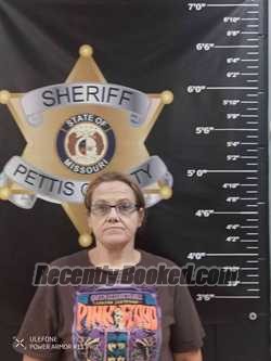 Recent Booking / Mugshot for AMANDA HILL in Pettis County, Missouri
