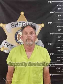 Recent Booking / Mugshot for JOHN COLE in Pettis County, Missouri