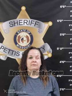 Recent Booking / Mugshot for CYNTHIA BIGGS in Pettis County, Missouri