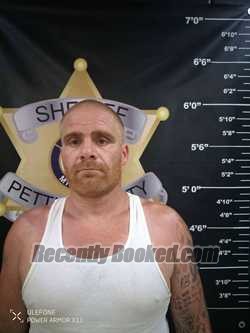 Recent Booking / Mugshot for BRANDON VOGAN in Pettis County, Missouri