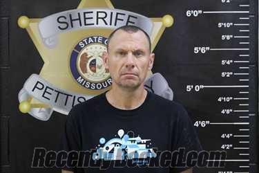 Recent Booking / Mugshot for MARK DRADER in Pettis County, Missouri