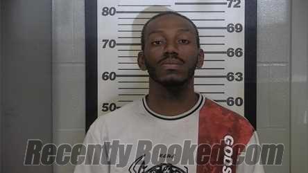 Recent Booking / Mugshot for TYLER JAMES SKINNER in Platte County, Missouri