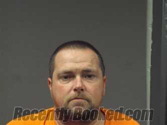 Recent Booking / Mugshot for DUSTIN EUGENE BURTON in Randolph County ...