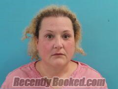 Recent Booking / Mugshot for AMY ELIZABETH CROSS in Aransas County, Texas