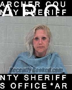 Recent Booking / Mugshot for LYNDSI MICHELLE NELSON in Archer County, Texas