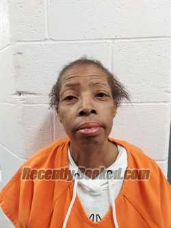 Recent Booking / Mugshot for LASHON ANN HARRINGTON in Scott County ...