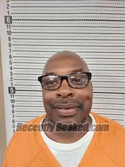 Recent Booking / Mugshot for TONY LAMAR BENNETT in Scott County, Missouri