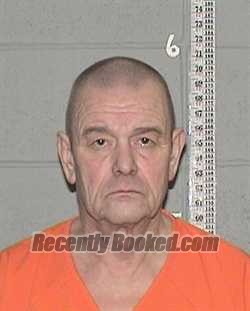 Recent Booking / Mugshot for DAVID STEPHEN HENKE in Flathead County ...