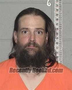 Recent Booking / Mugshot for JAY DEE DAVIS in Flathead County, Montana