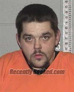 Recent Booking / Mugshot for LEVI THOMAS HIEBERT in Flathead County ...