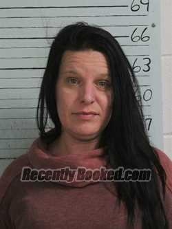 Recent Booking / Mugshot for DARLA MAY LEVANDOSKE in Ravalli County ...
