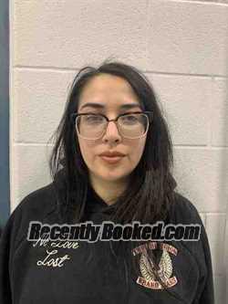 Recent Booking / Mugshot for RAVAE RHEANN RODRIGUEZ in Bee County, Texas