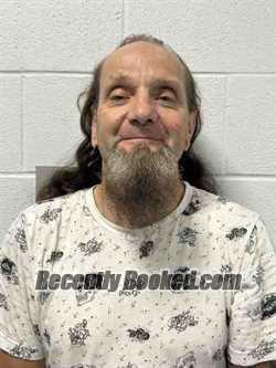 Recent Booking / Mugshot for SCOTT ALAN HUDDLESTON in Bee County, Texas