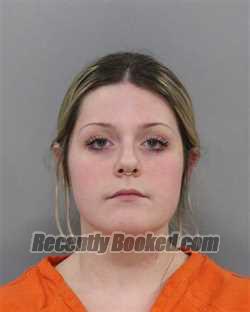 Recent Booking / Mugshot for BRYNN LEANNA GIBONEY in Buffalo County ...