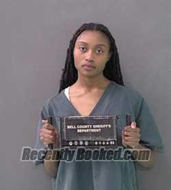 Recent Booking / Mugshot for KA'MOREN NIKKOLE JONES in Bell County, Texas