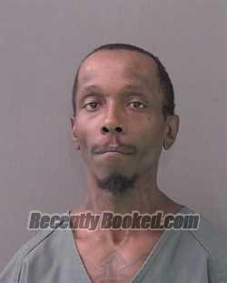 Recent Booking / Mugshot for VINSON LAPAUL FAVERS in Bell County, Texas